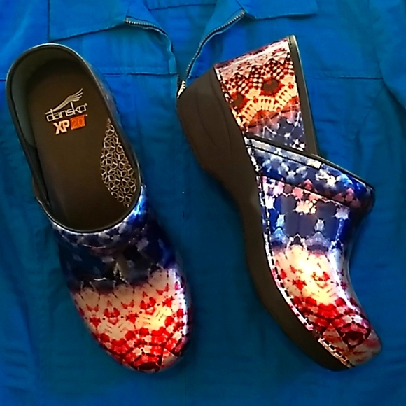Dansko | Shoes | Nwot Womens Dasko Xp 2 Extreme Performance Metallic ...